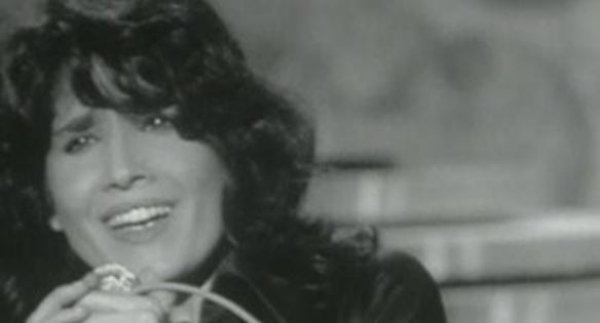 Esther GALIL - Biographie, émissions... Avec Esther GALIL