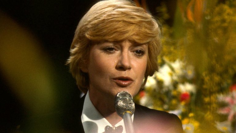 Alice DONA - Melody TV