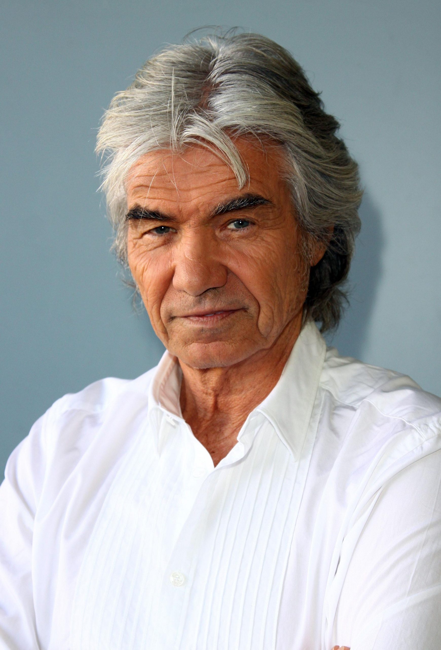 Daniel GUICHARD prépare l'Olympia pour 2018 - Melody TV