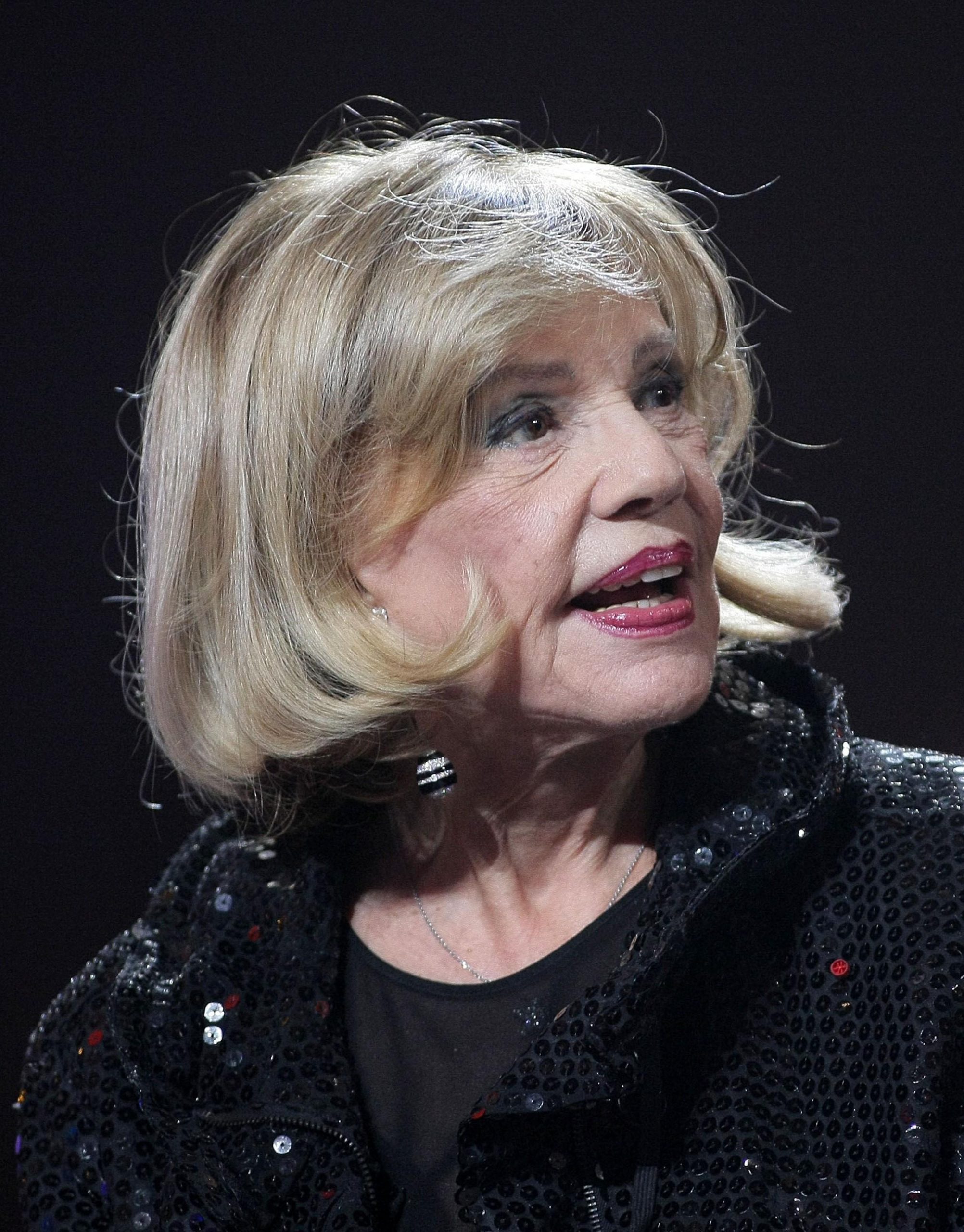 Jeanne MOREAU lègue l'ensemble de ses biens à la culture - Melody TV