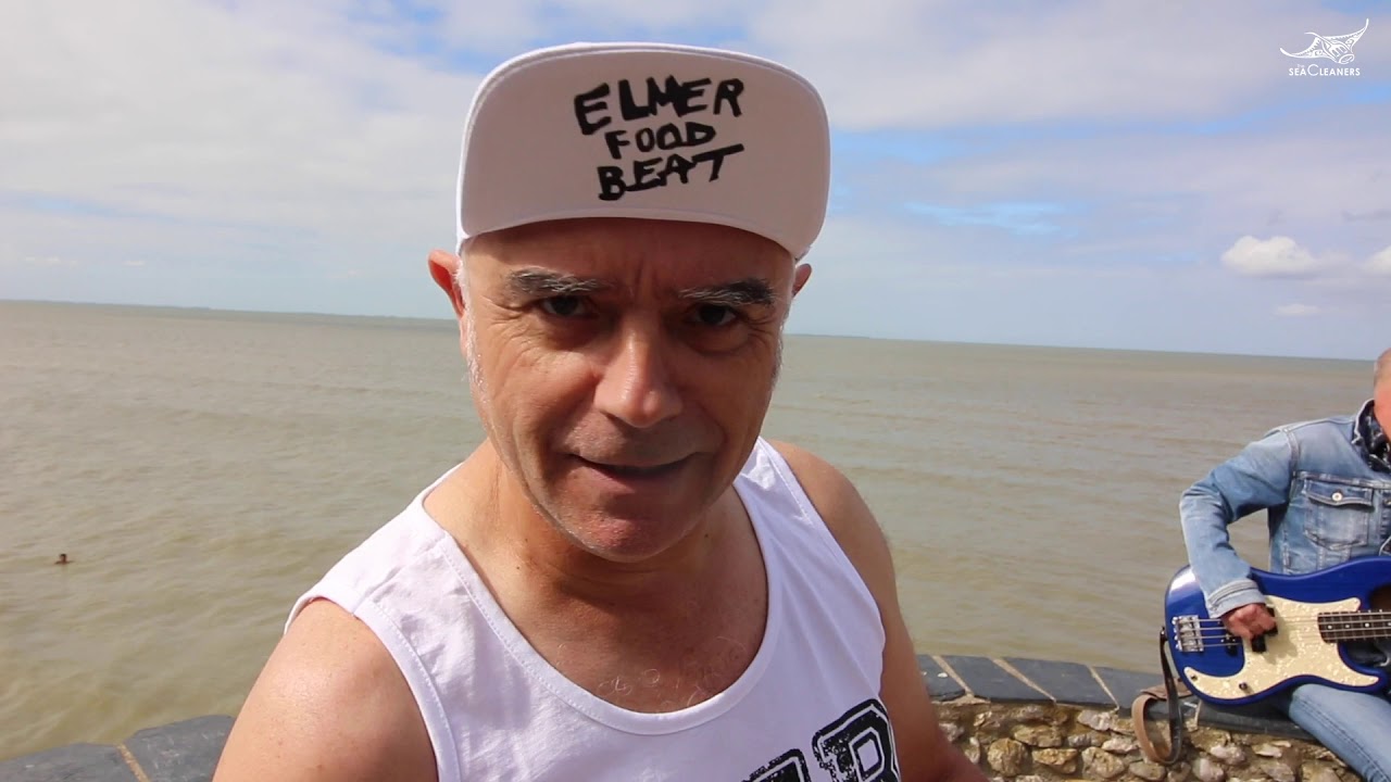 Elmer Food Beat revisite son tube 90's : "Le plastique, c'est ...