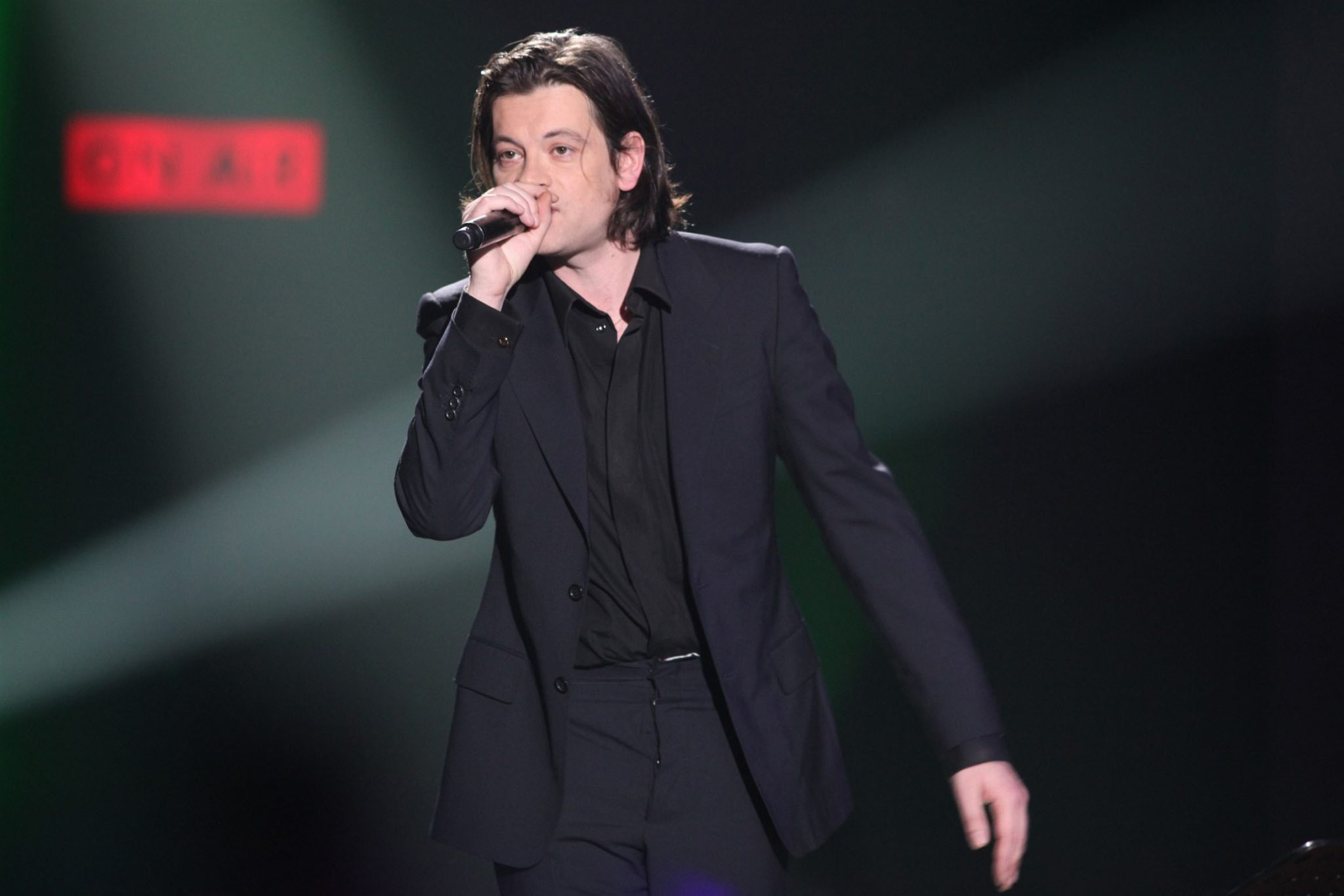 Joyeux anniversaire à Benjamin BIOLAY ! - Melody TV