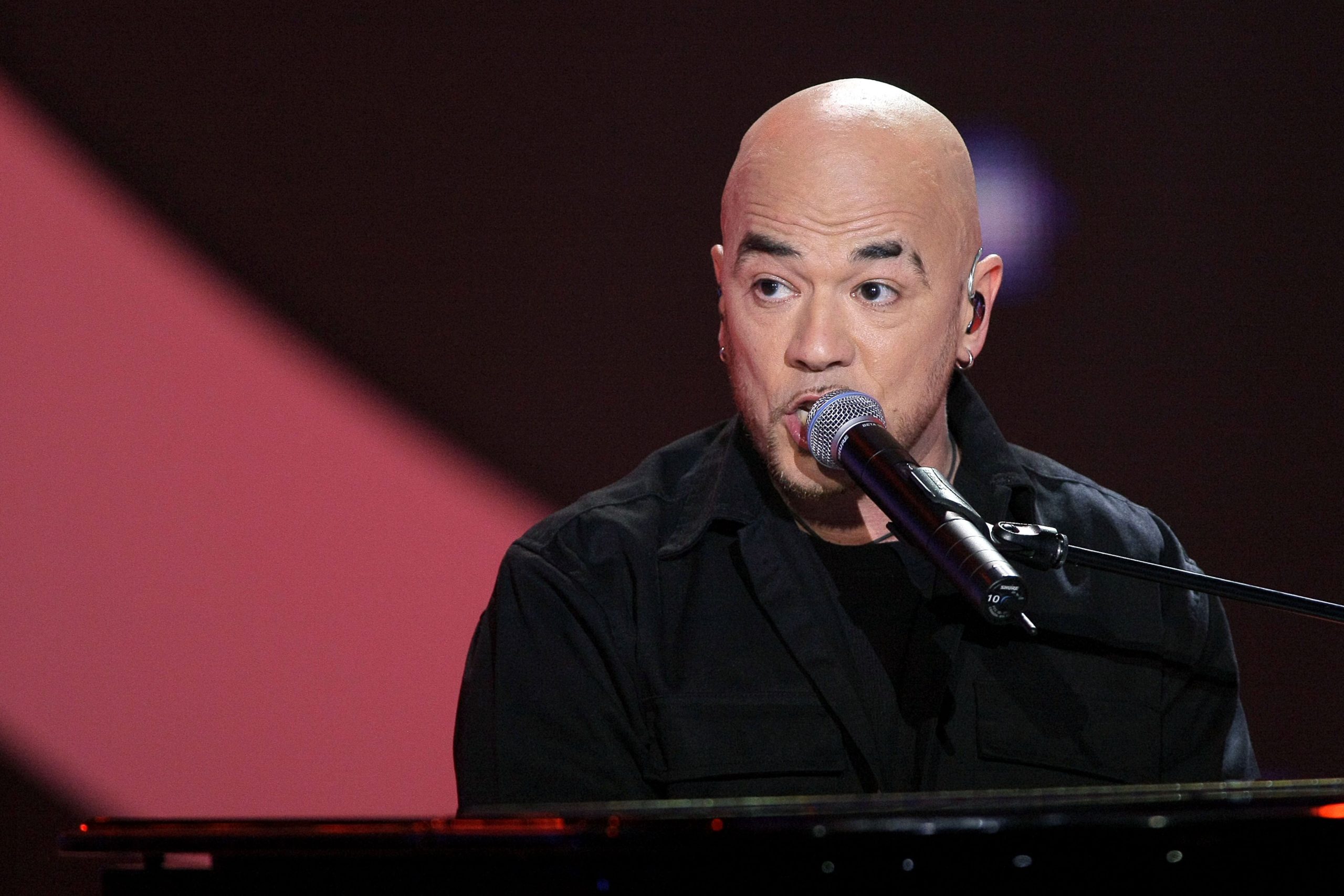 Pascal Obispo fête ses 57 ans - Melody TV