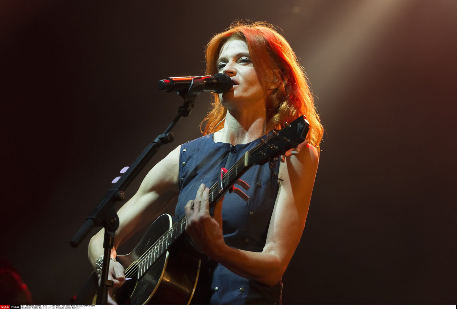 Joyeux anniversaire à Axelle RED ! - Melody TV