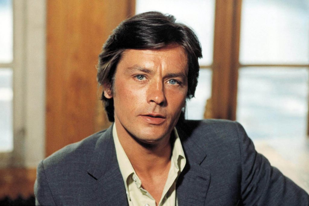 Alain Delon : Retour sur Comme au cinéma - Melody TV