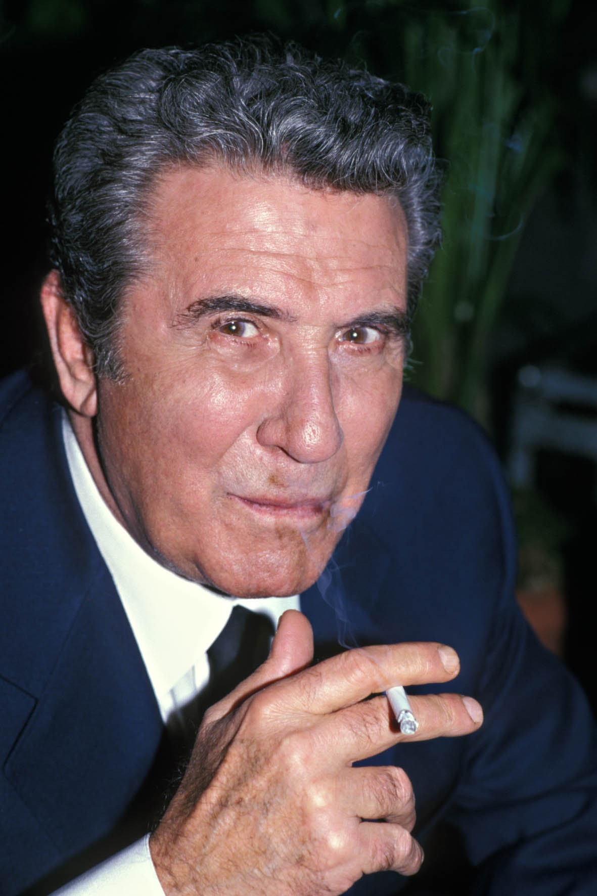 Faut faire avec... la dernière chanson de Gilbert Bécaud - Melody TV