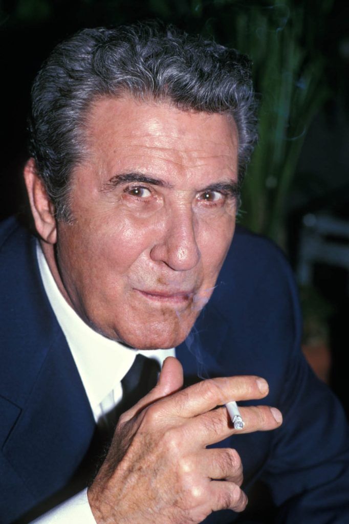 Faut faire avec... la dernière chanson de Gilbert Bécaud - Melody TV