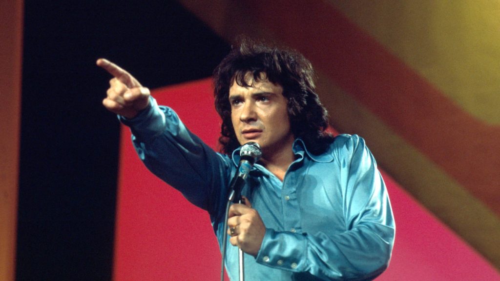 Michel Sardou est de retour à la chanson ! - Melody TV